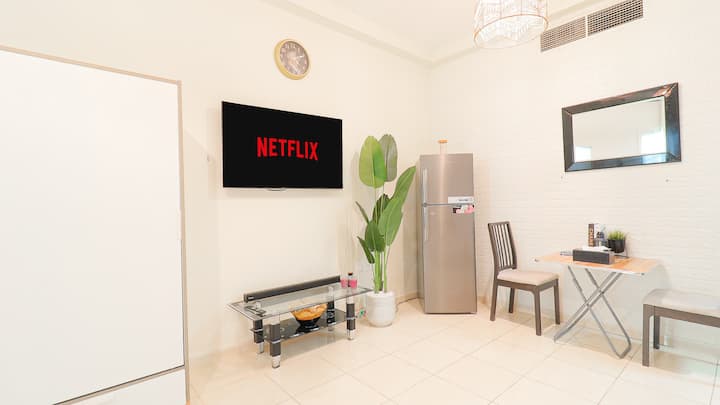 Near Ajman Beach | Cozy Studio Retreat - Ajman