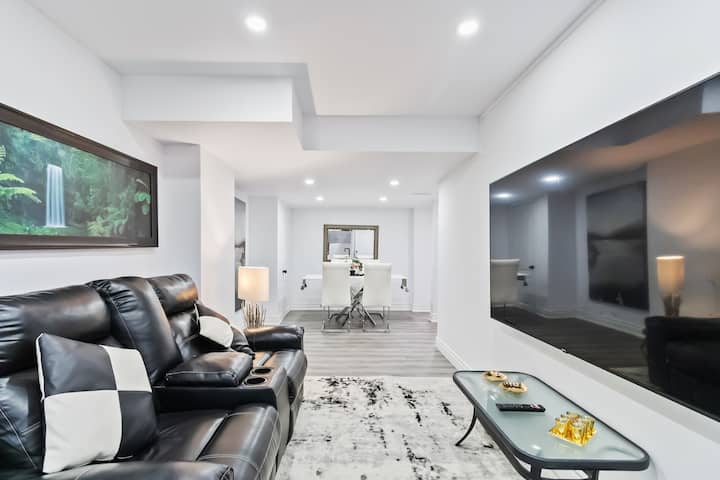 Stylish Milton Basement Apartment Suite - Milton