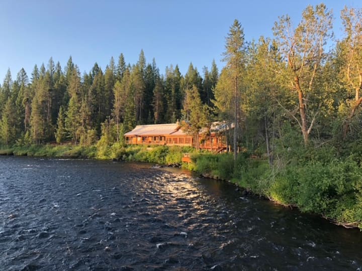 Beautiful Home In Squirrel Idaho - Yellowstone National Park