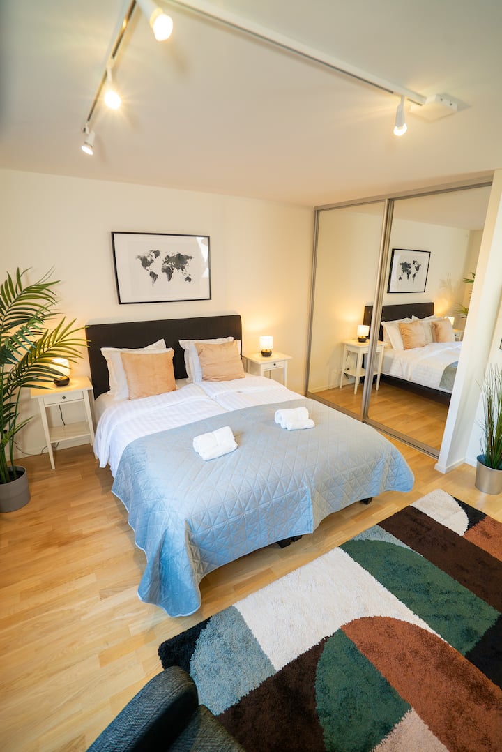 Earth-toned Studio | Near Haga & Järntorget - Gotemburgo