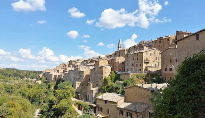 Borgo Di Grotte Di Castro - Bolsena