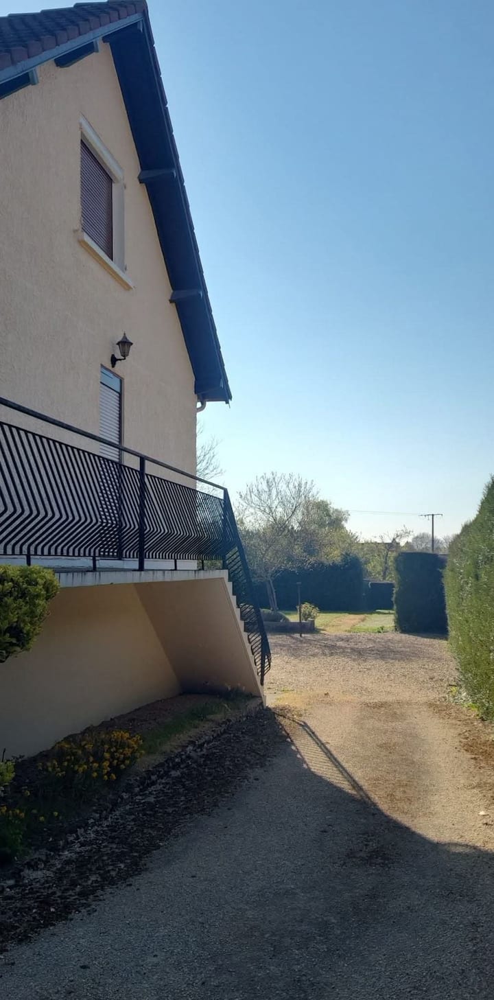 Maison Au Calme Sainte-solange - Brécy