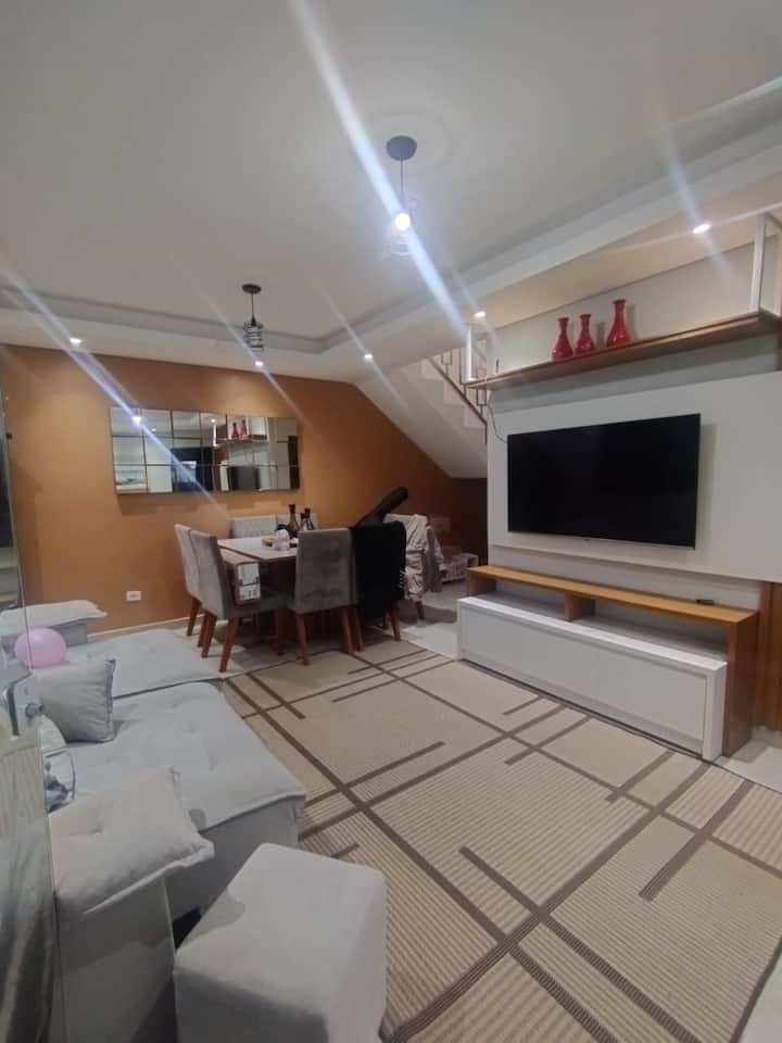 Alugo Sobrado  Por Dia - Guaratuba