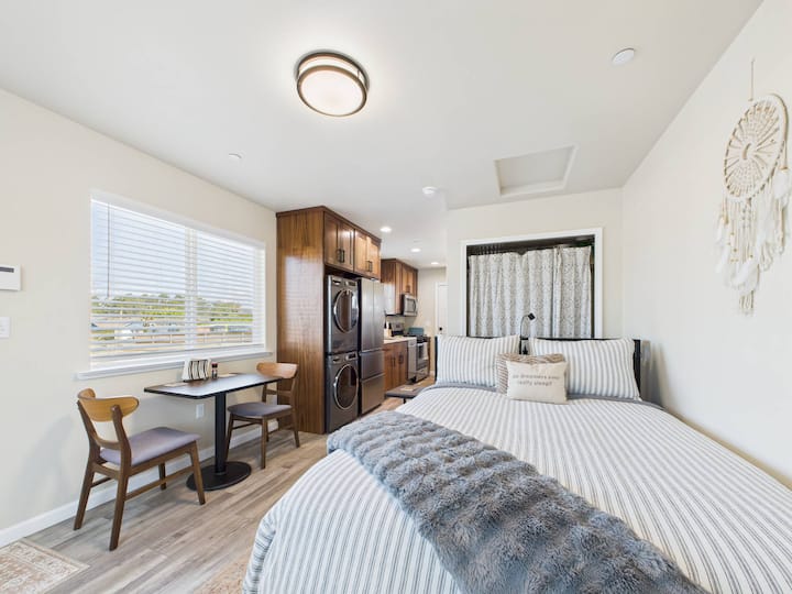 Efficiency Flat - McKinleyville, CA