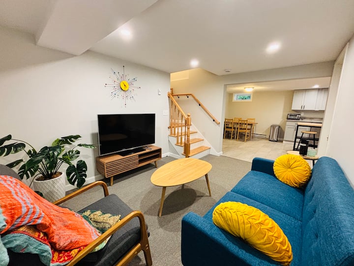 Blue Jay Garden In Providence - Providence, RI