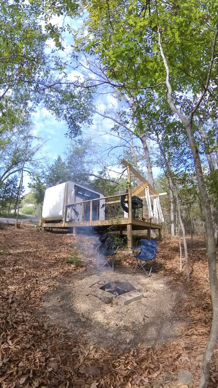 Little Dipper Retreat | Woods • Wi-fi • Boat Slip - Marion, IL