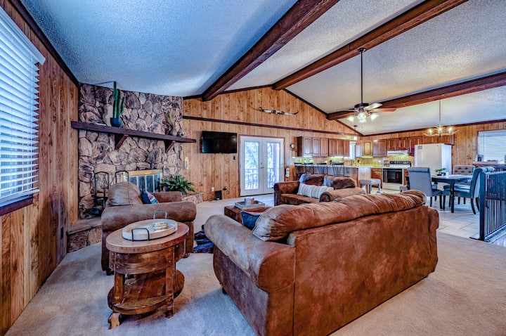 Racetrack Cabin Escape - Rv Hookup - Ruidoso, NM