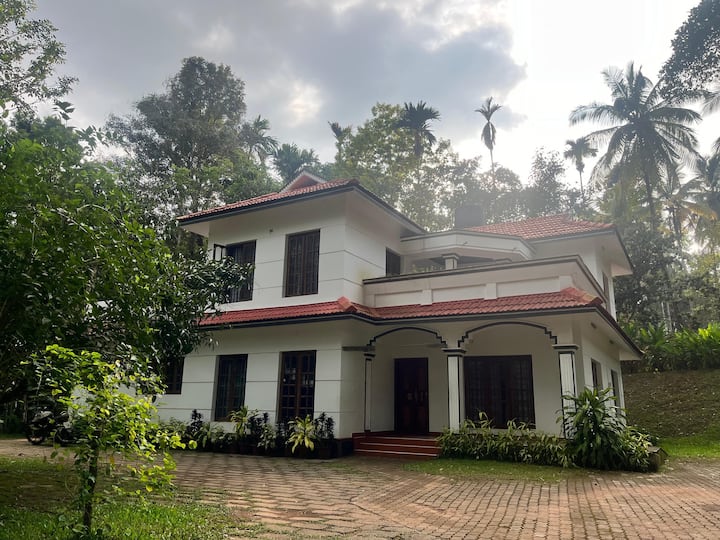 4 Bed Room House In A Gated Community - Wayanad