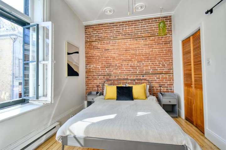 Vieux-québec, Porte St-jean, Lumineux Apt. 2 Ch - Quebec, Canadá