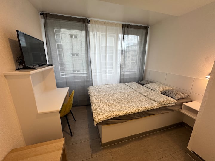 Studio Meublé Au Centre-ville De Lausanne - Lausanne