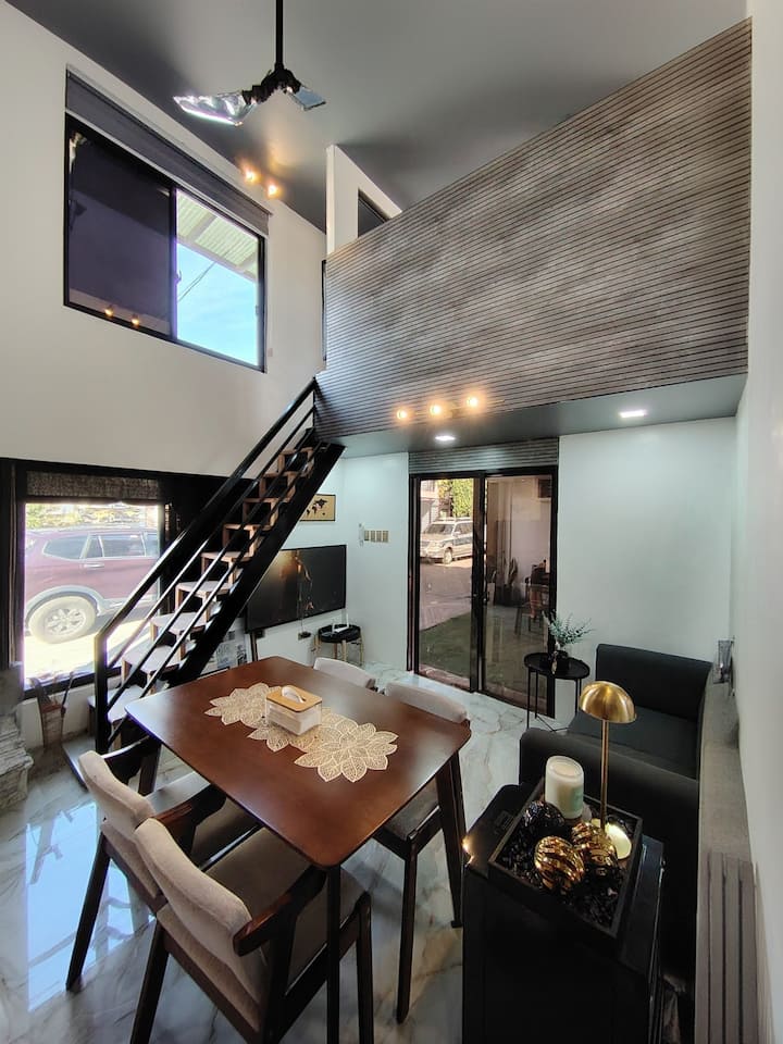 The Loft - Your Entourage's Home - Antipolo