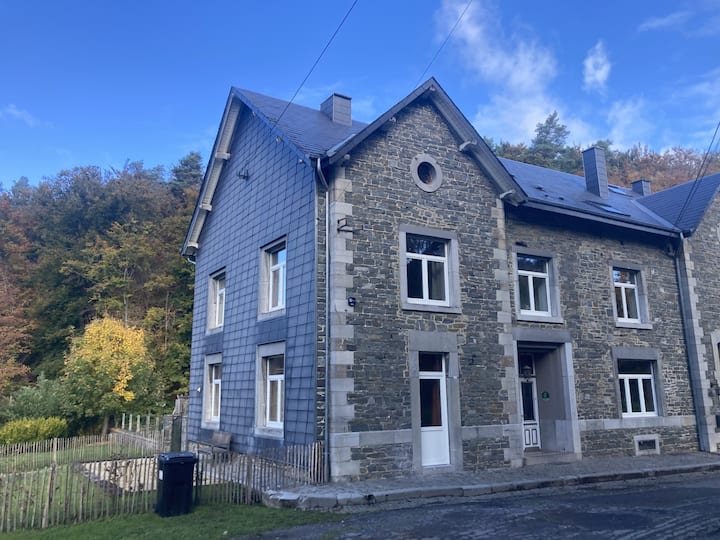 Gîte Du Château De Poix (Pour 20 Personnes) - Saint-Hubert