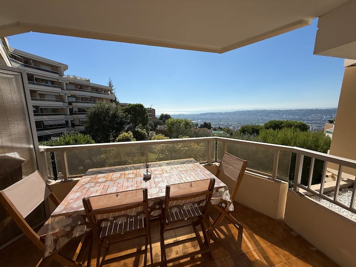 Le Cocon, Studio 3*, Vue Mer, Piscine - Nice Ouest - Nice Côte d'Azur Airport (NCE)