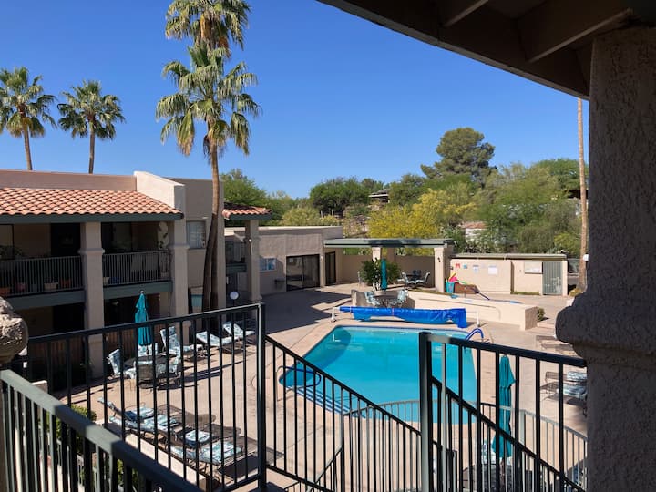 Beautiful Updated Home Away From Home Condo! - Tucson, AZ