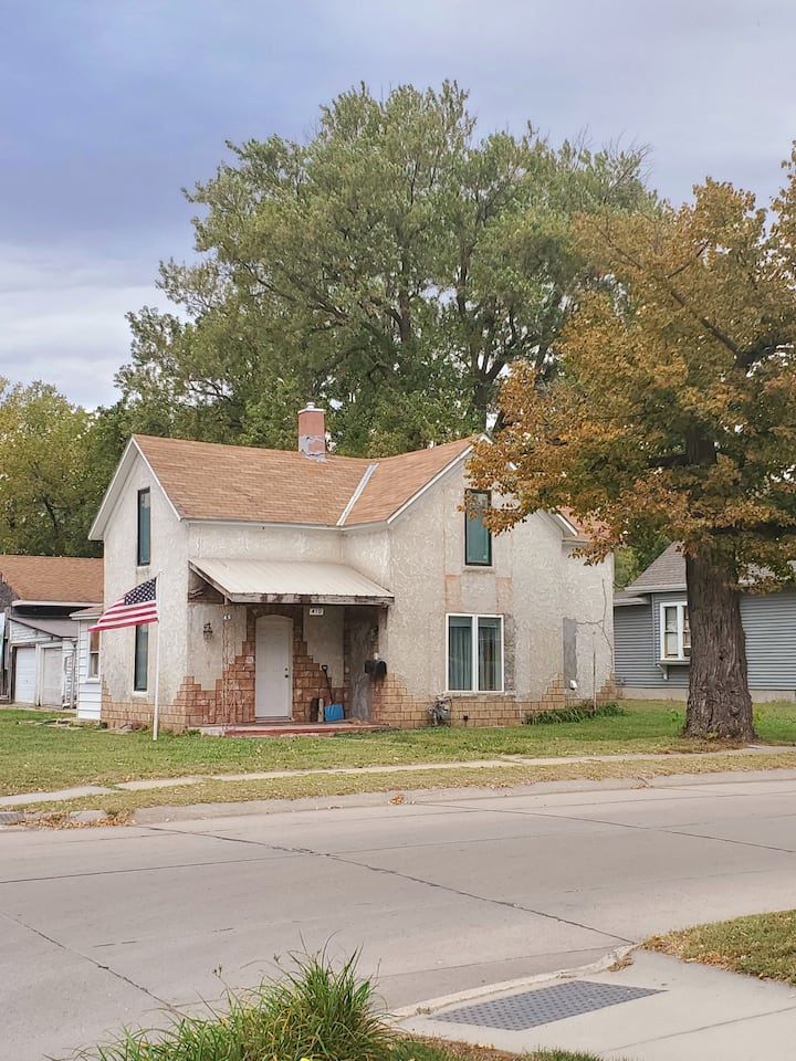 Ernie's Cottage - Norfolk, NE
