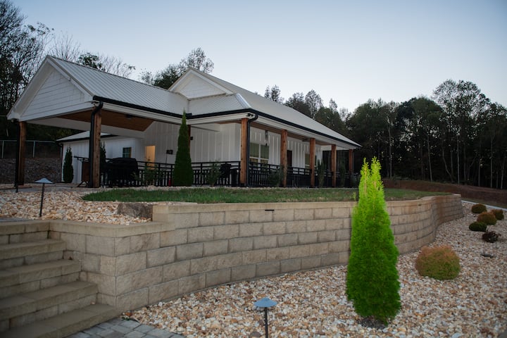 3br Home In Gainesville | Pool | Peaceful Location - Gainesville, GA