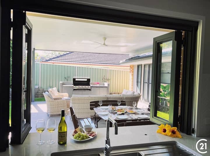 Coastal Comfort At Salamander Bay - Soldiers Point