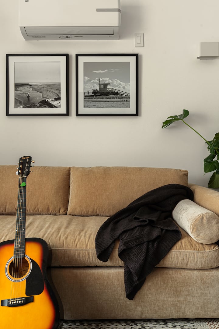 New+beachside+guesthouse Studio+private Courtyard - Venice Beach, Los Angeles, CA