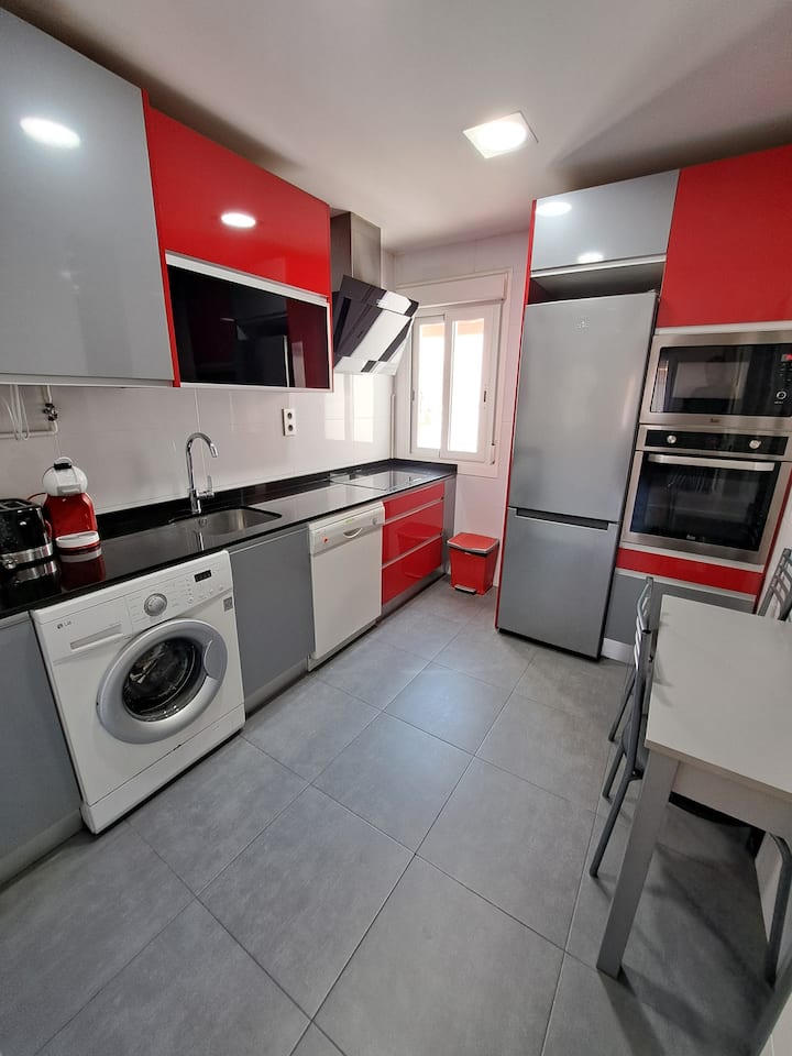 Centrico, Tranquilo, Garaje, Colchones Visco, Wifi - Logroño