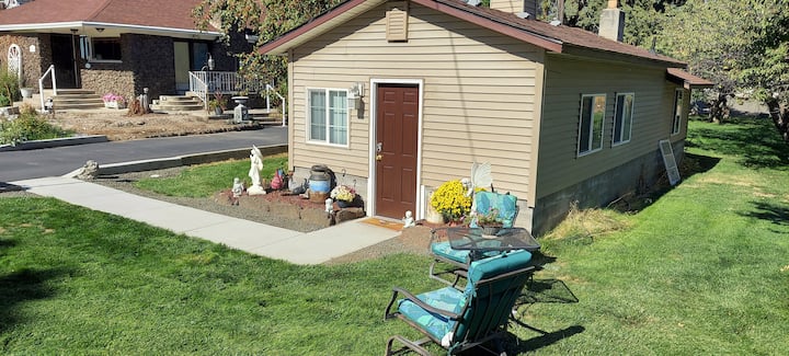 7 Min. East Of Airport & 10 Min West Of Hospitals - Spokane, WA