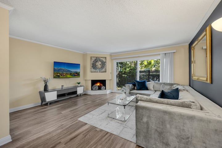 3 Beds Townhome Best Location Newport Beach - Newport