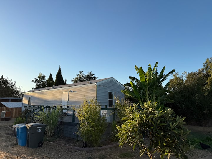 “ Country Livin” - Marysville, CA