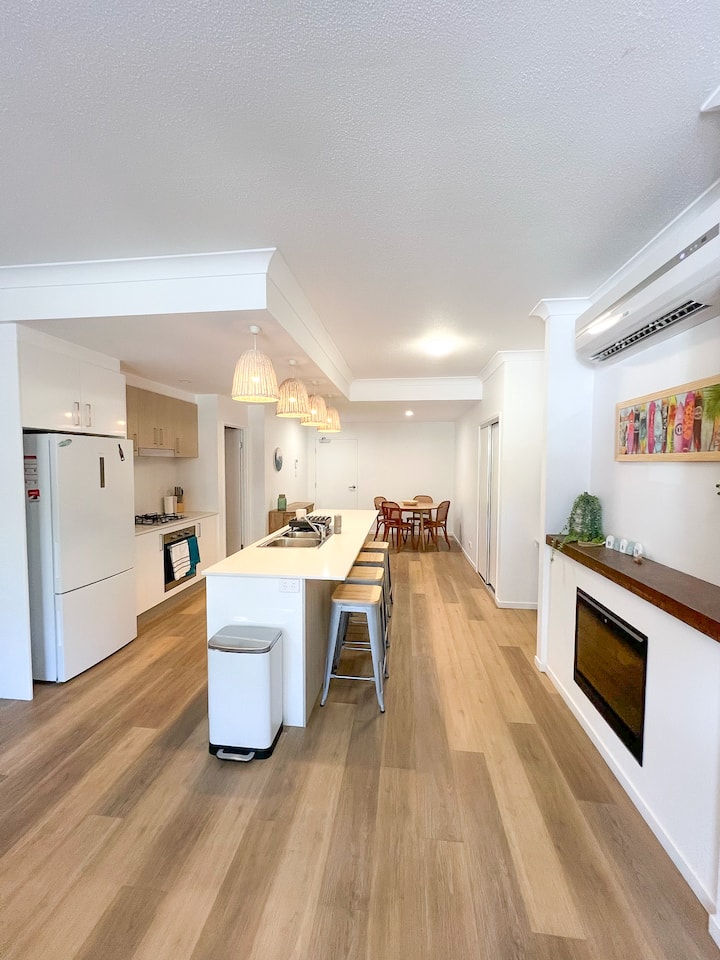 Courtyard Apartment Ground Level - Coolangatta