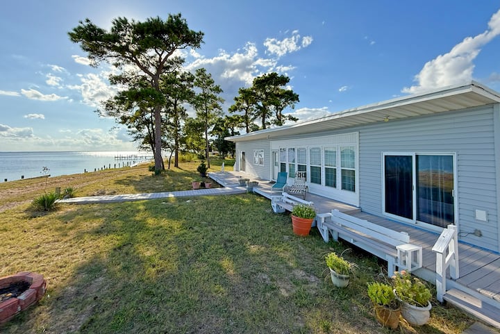 Nature Watcher's Delight At The Edge Of The Earth - Point Lookout State Park, Scotland