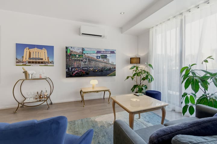 St Kilda In Style - Australia