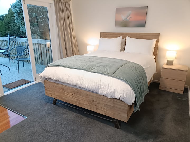 Fisherman's Daughter - Russell