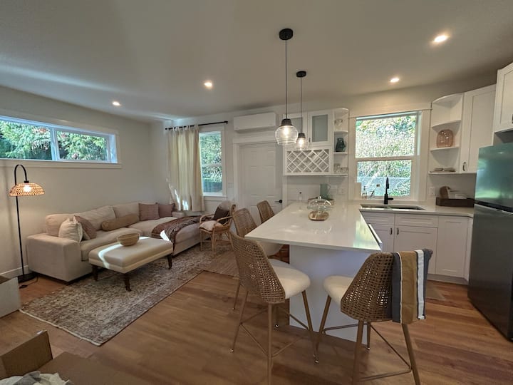 Retreat To Coho Cottage - Chemainus