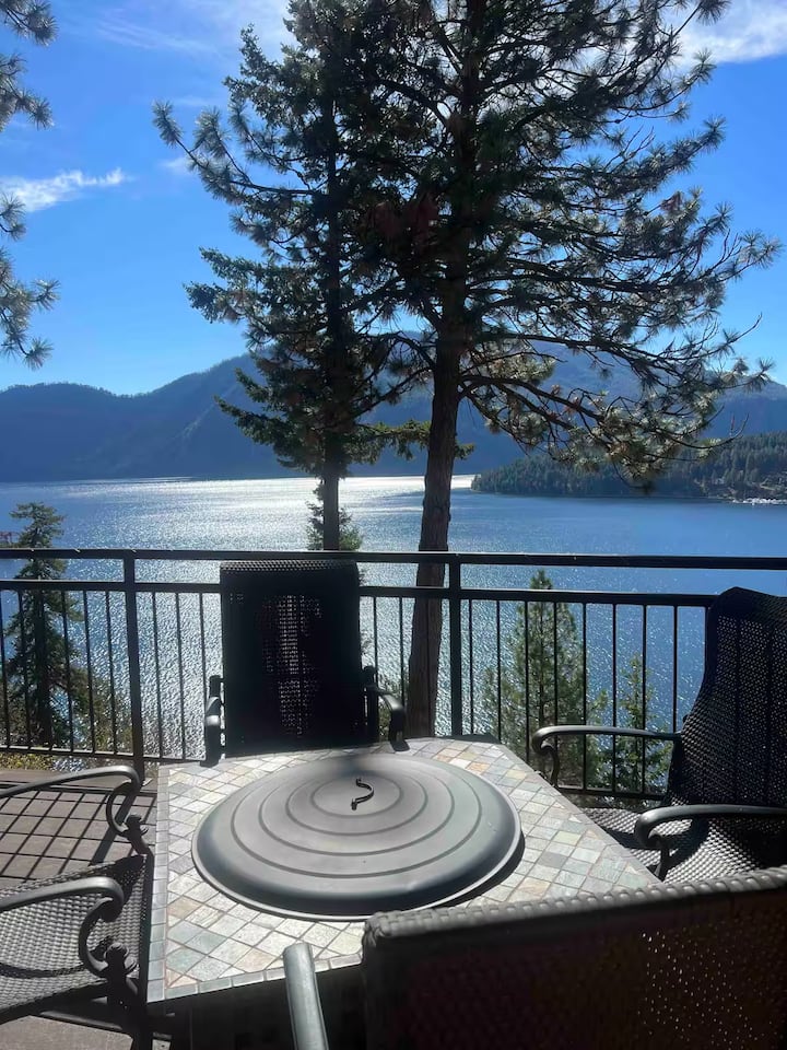 Million Dollar View Lake Condo - Lake Pend Oreille, ID