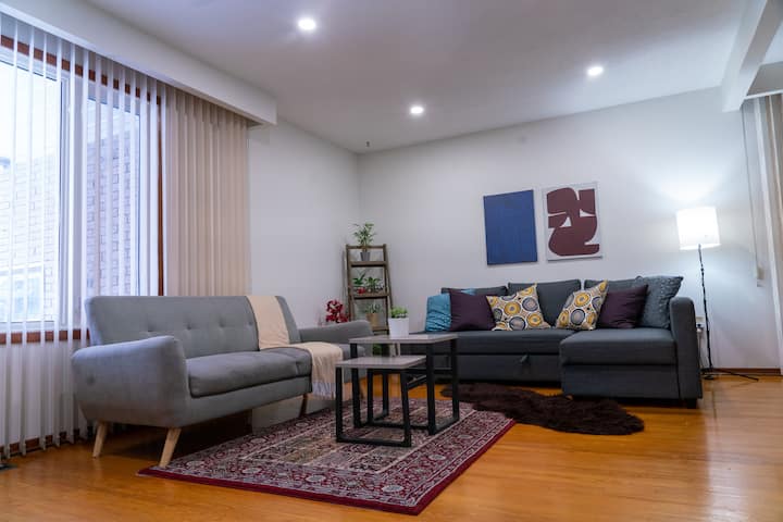Spacious 3br Stay Near Bluffers & Downtown Toronto - Toronto