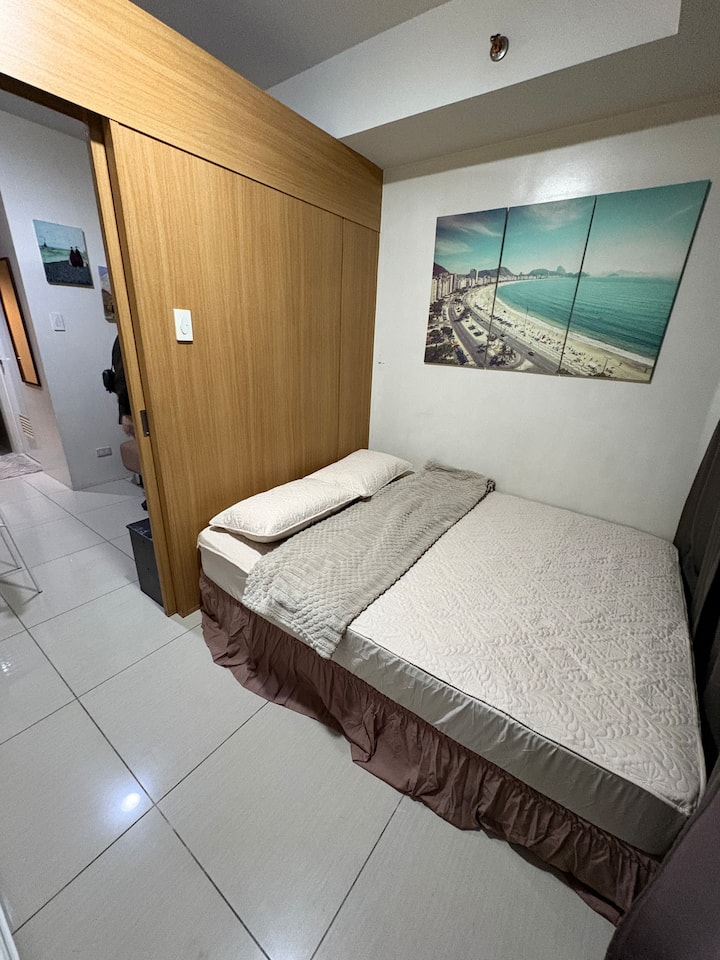 Cozy Moa Condo W/ Reserved Parking | Shop & Dine - Pasay