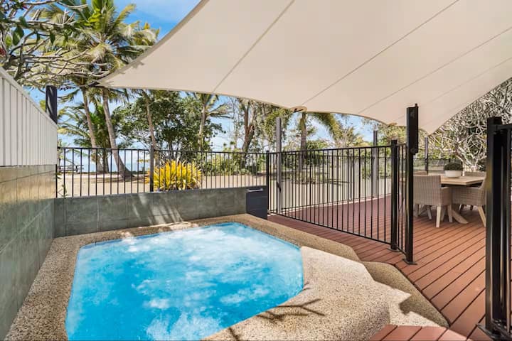 Beachfront In Kurrimine! - Silkwood