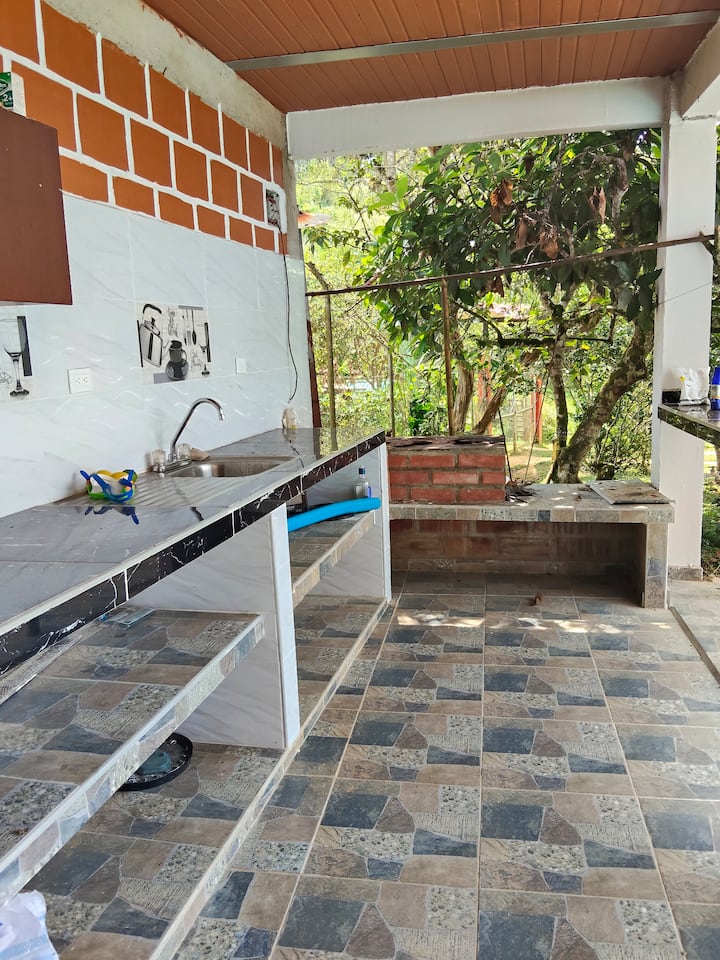 Este Espacio Para Disfrutar Junto A Tu Pareja - La Cumbre