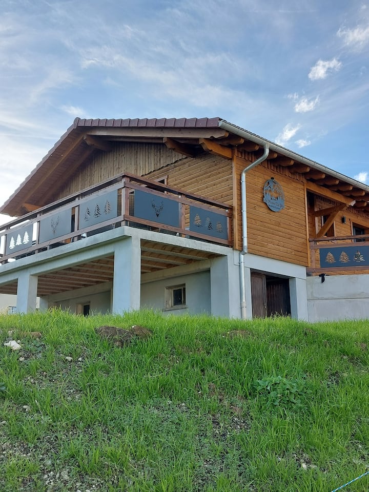 Le Charm'au Gîte 
Chalet 3 éToiles 4/6 Personnes - Les Breuleux