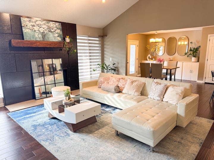 Hidden Comfort: Hub Of Wichita East - Wichita, KS