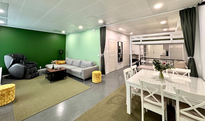 Iso Huoneisto Keskustassa! - 拉赫蒂