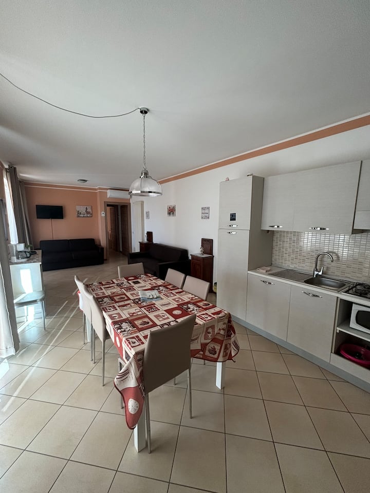 Appartamento Vista Lago In Fronte La Piscina N.1 - Garda