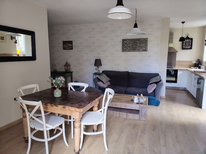 Gîte Près De Rocamadour Et Collongues La Rouge. - Martel