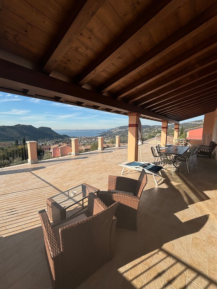 Appartamento Attico Con Vista Lago N.5 - Garda