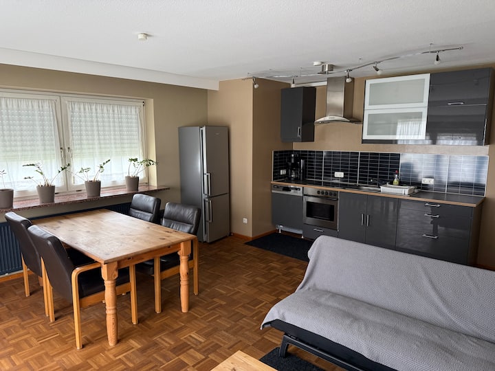 Schöne Ferienwohnung In Ruhiger Lage - Ebensfeld