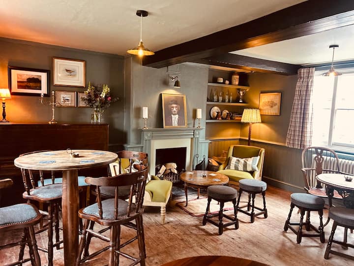 Good Food, Good Rooms, Good Company - イギリス ホーシャム