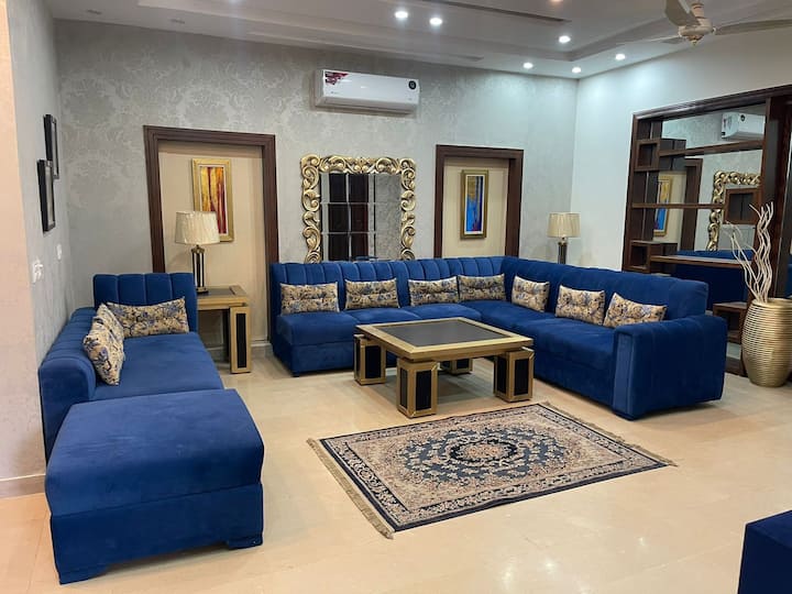 Furnished 10 Marla House - Lahore