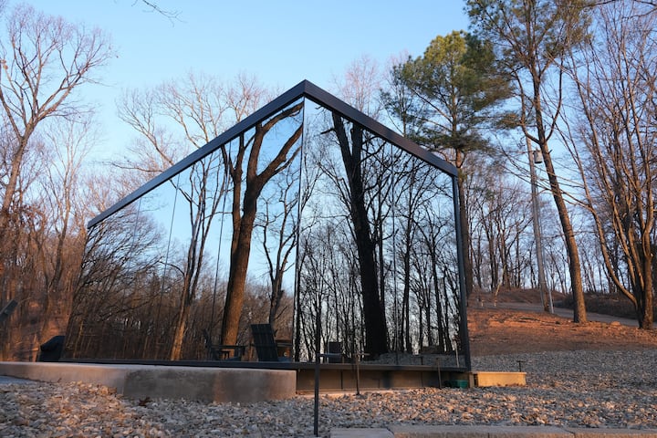 Luxury Cabin | Lake Views & Private Sauna | Ozarks - United States