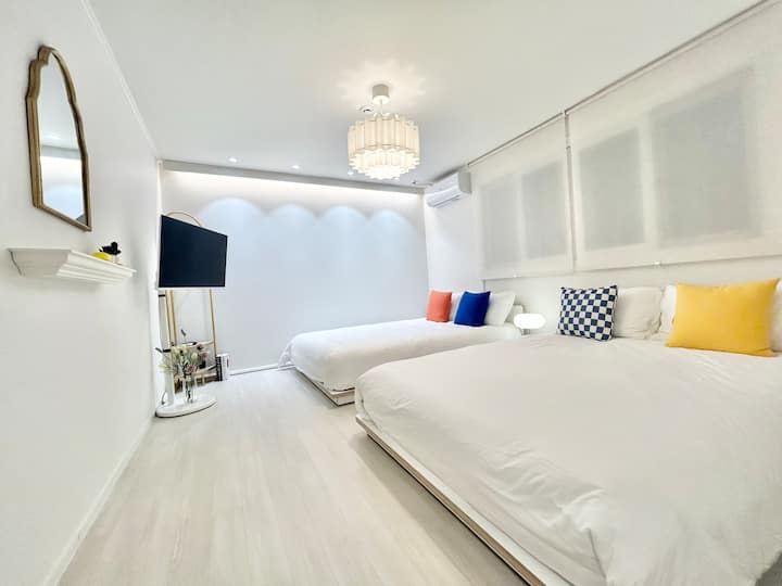 신규#블루레몬1호점#공항버스6분#2호선봉천역#서울대입구평지#호텔침구#최대6인 - Seoul