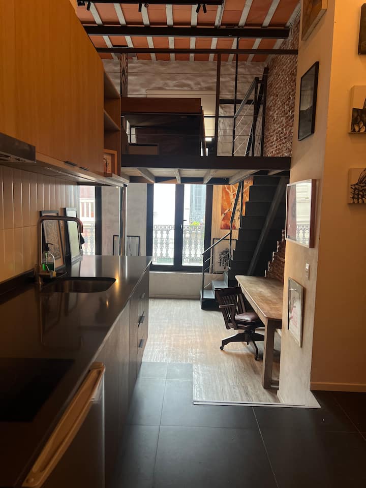 Loft De Arte En Peatonal Más Linda De Ciudad Vieja - Montevideo