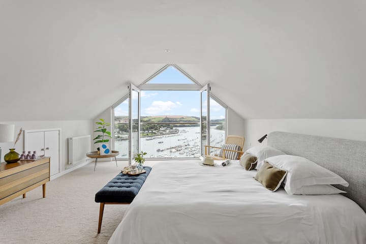Modern 4 Bed | Kingswear | Stunning River Views - Dartmouth