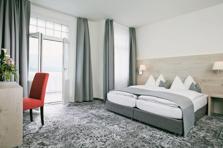 Double Room Panorama By The Lake Thun - Thun